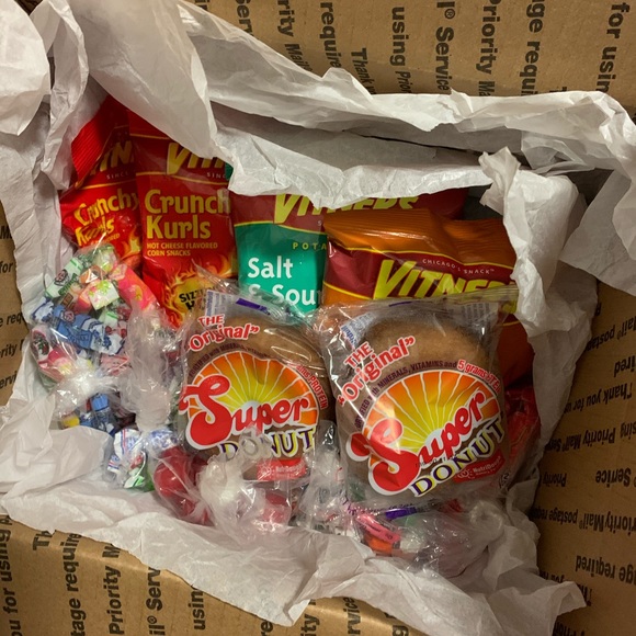 Chicago | Other | Chicago Style Snacks | Poshmark
